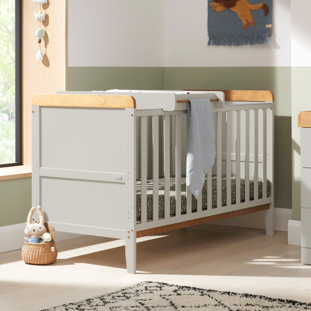 Tutti Bambini Rio Cot Bed with Cot Top Changer & Mattress